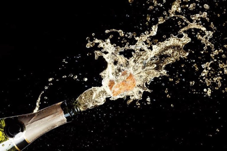 7 Things To Know About Pét-Nat Wine (Pétillant-Naturel) • Winetraveler