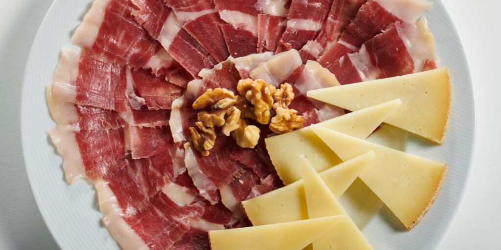 5 Types of Spanish Cheeses Perfect to Pair with Wine